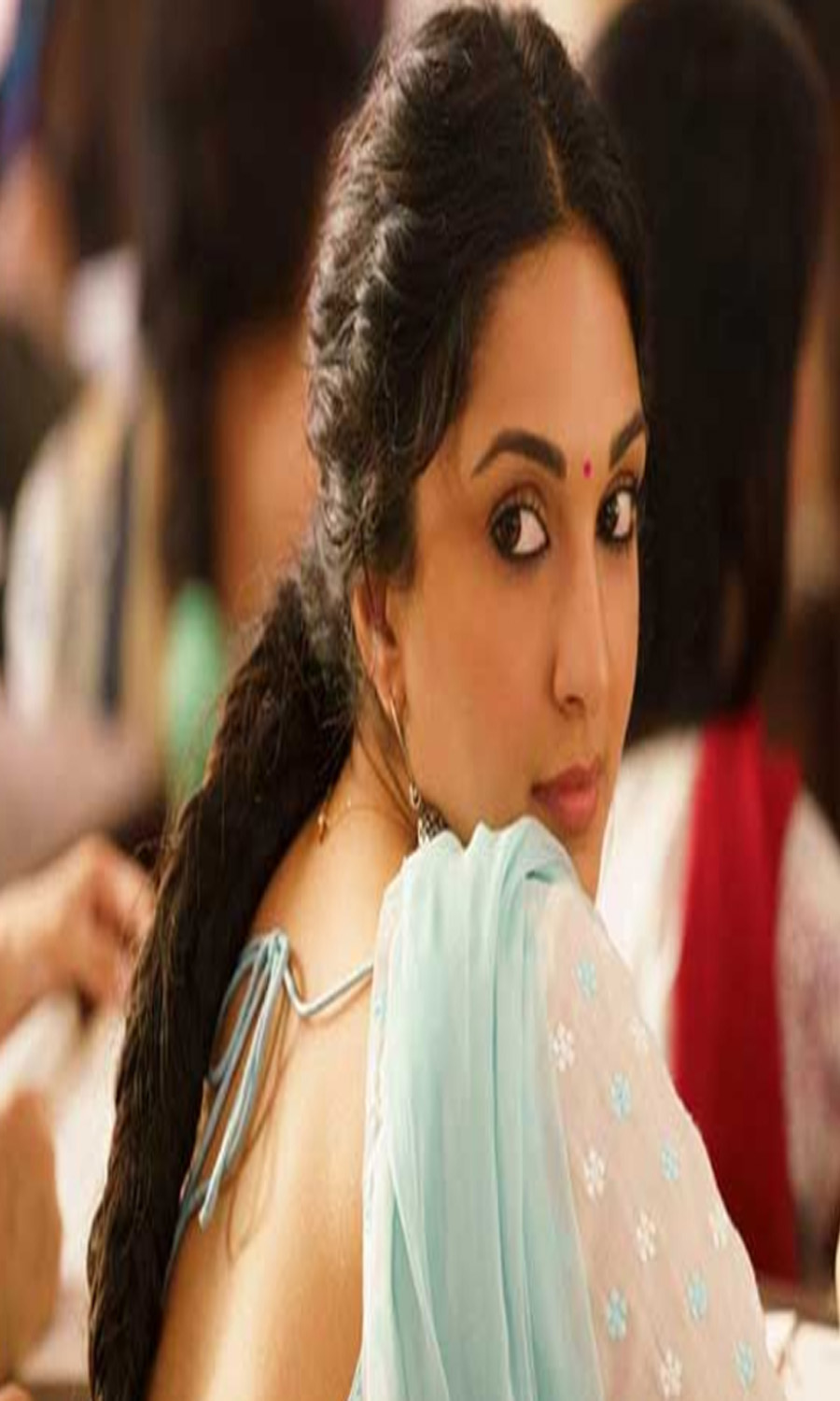 Kiara Advani viral looks from Shershaah as Dimple Cheema