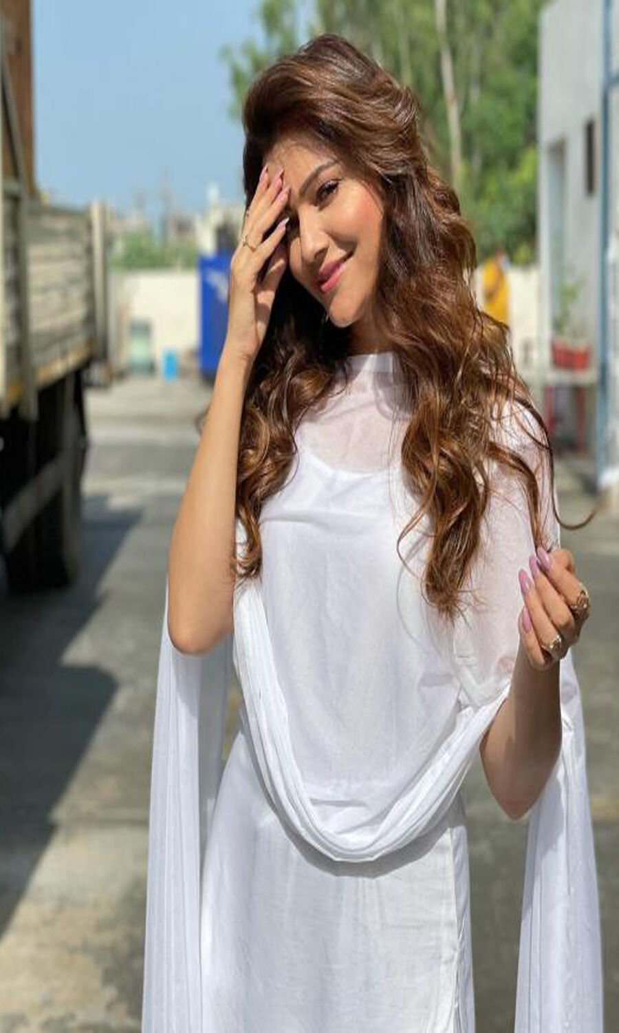 Brothers separated by partition reunite after 74 years; watch ...