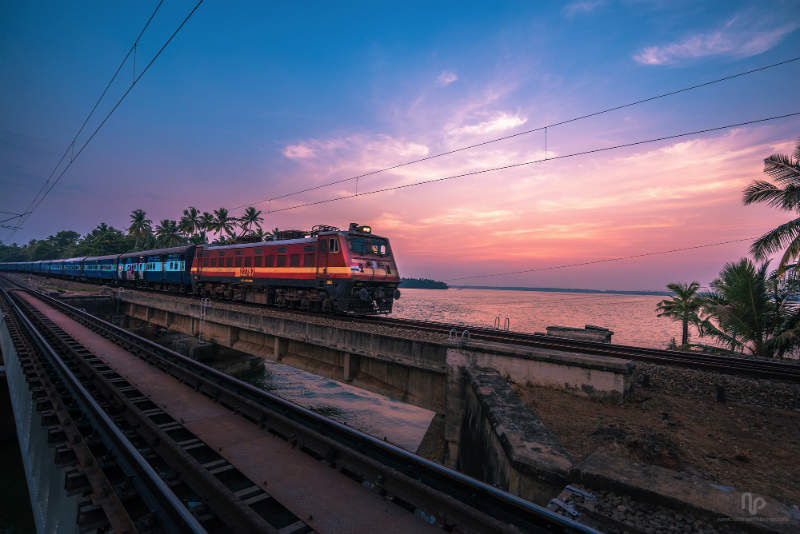 Best Seats In Indian Trains: Guide To Lower Berth, 2AC Side Lower, And ...