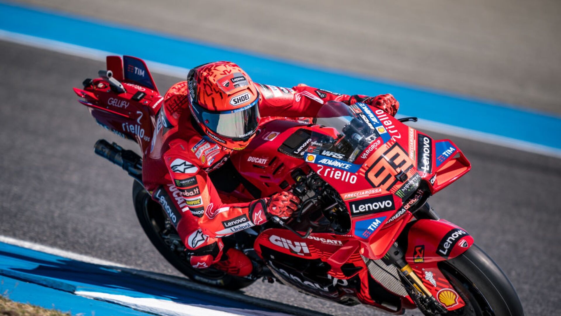 Marc Márquez Secures Pole in Factory Ducati MotoGP Debut: A Triumph for ...
