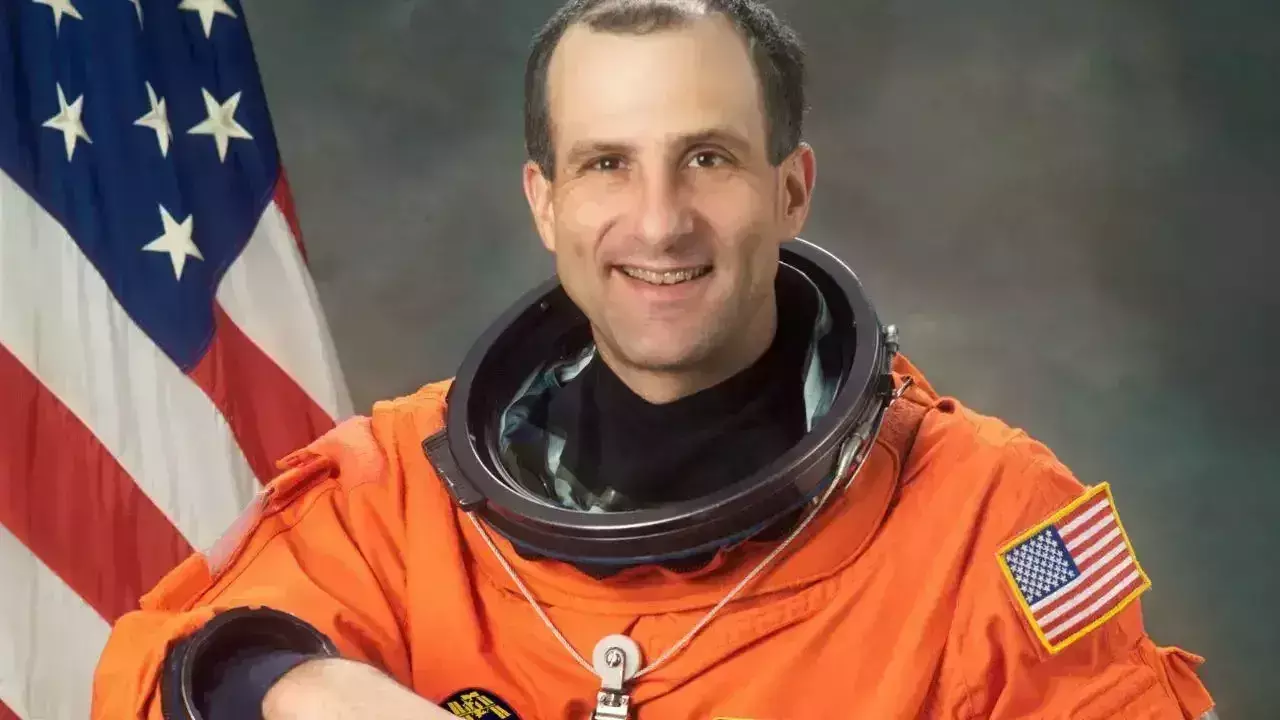 Returning from the Heights of Space at the Age of 70: Don Pettit’s ...