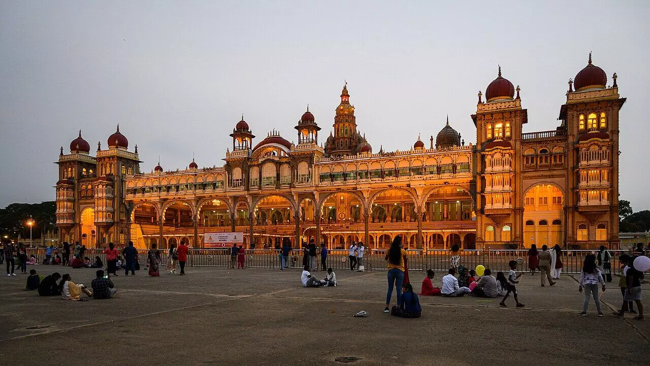 Mysore Palace: A Living Example of History in Karnataka | Mysore Palace: A Living Example of ...