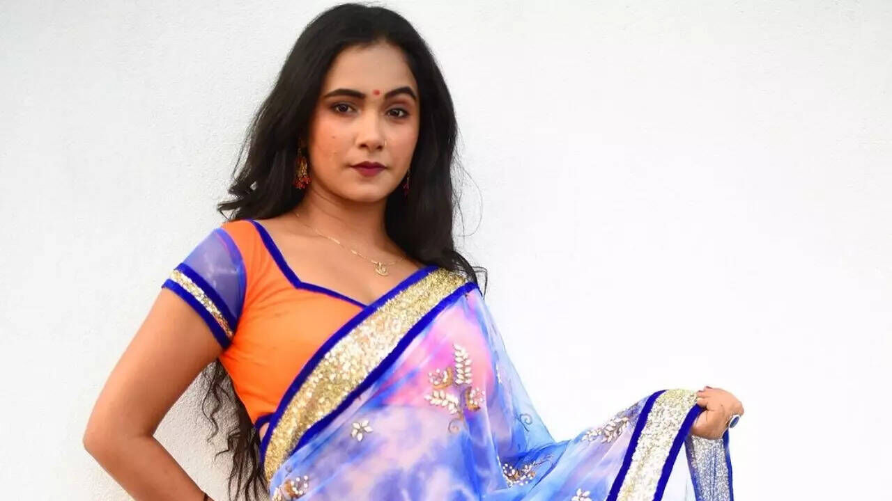 Trisha Kar Madhu Video In Bhojpuri Viral Now | Trisha Kar Madhu Video ...