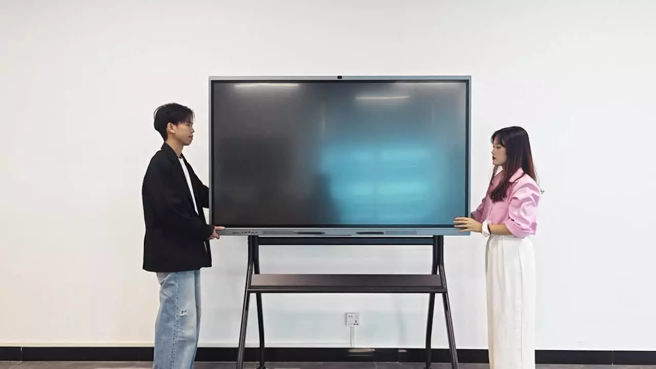 Smart Boards: Are They Really Worth It For Students? | Smart Boards ...